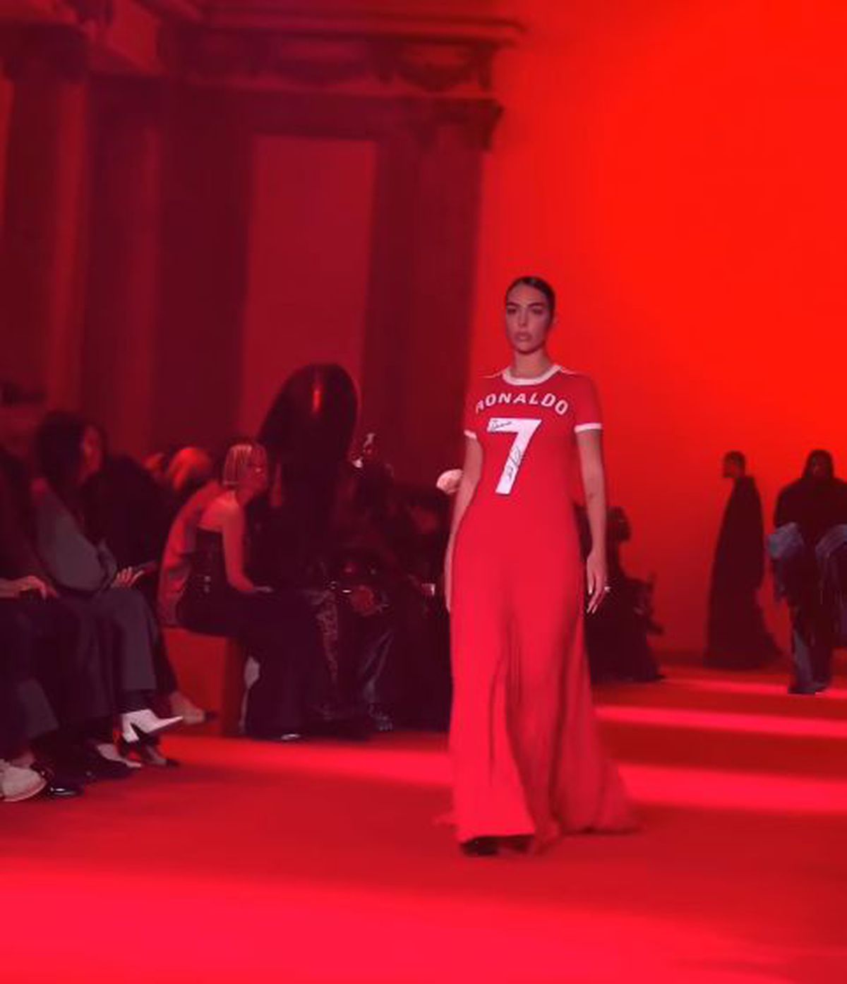 Poza 29 Georgina Rodriguez și A Sărbătorit Ziua De Naștere în Maldive