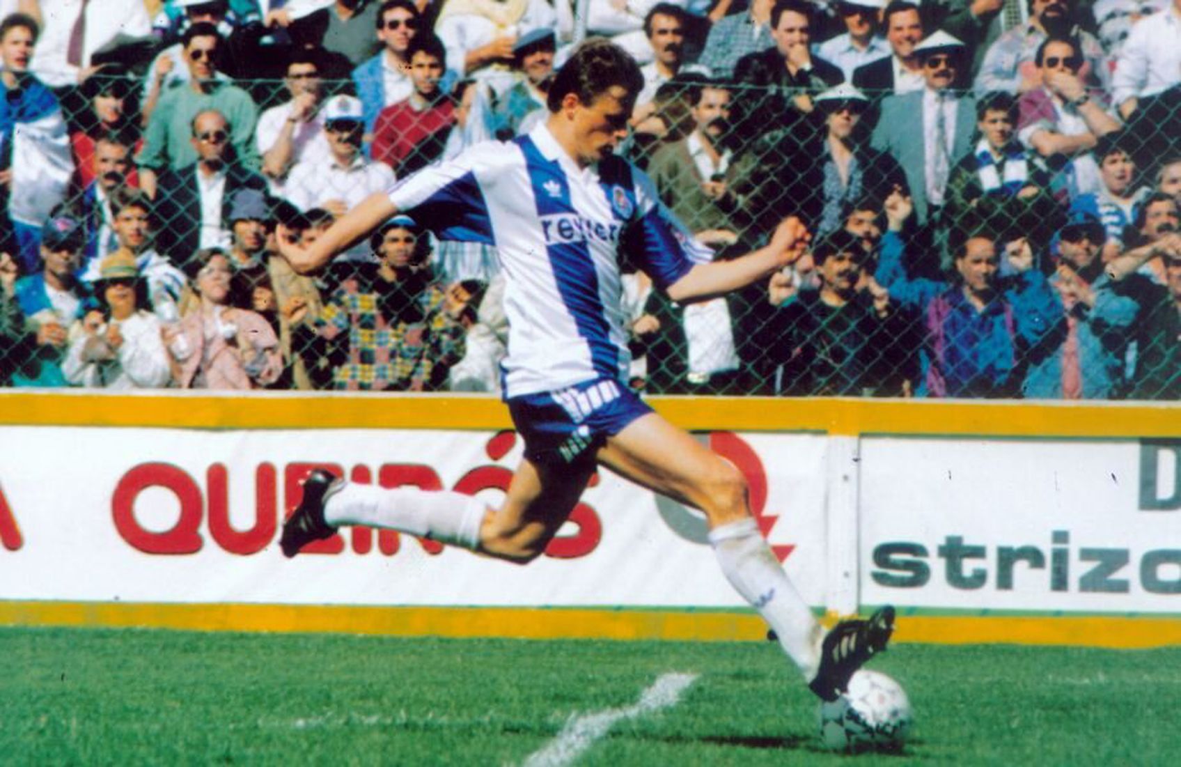 Ion Timofte II a fost ales de fanii portughezi în echipa all-time a ...