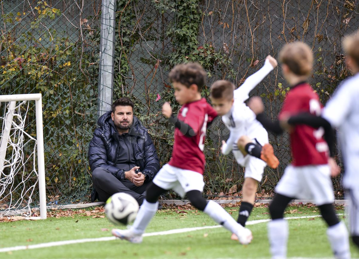 Tiago și Adrian Mutu, la meciul contra Rapidului - Imaginea 23