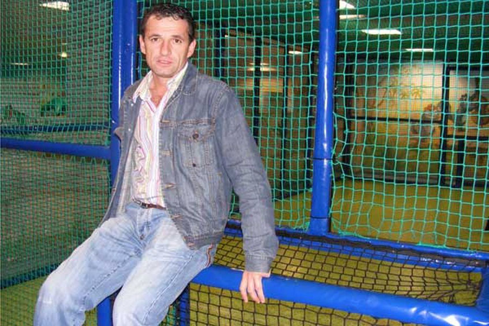 Marcel Sabou, fostul mijlocaș al lui Dinamo și Poli Timișoara, suferă ...