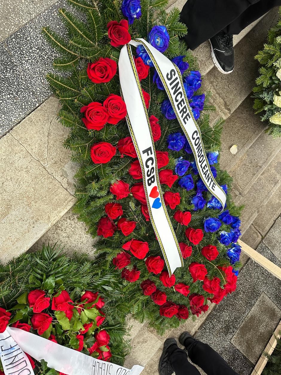 Emeric Ienei a fost înmormântat la Cimitirul „Rulikowski” // foto: GSP ...
