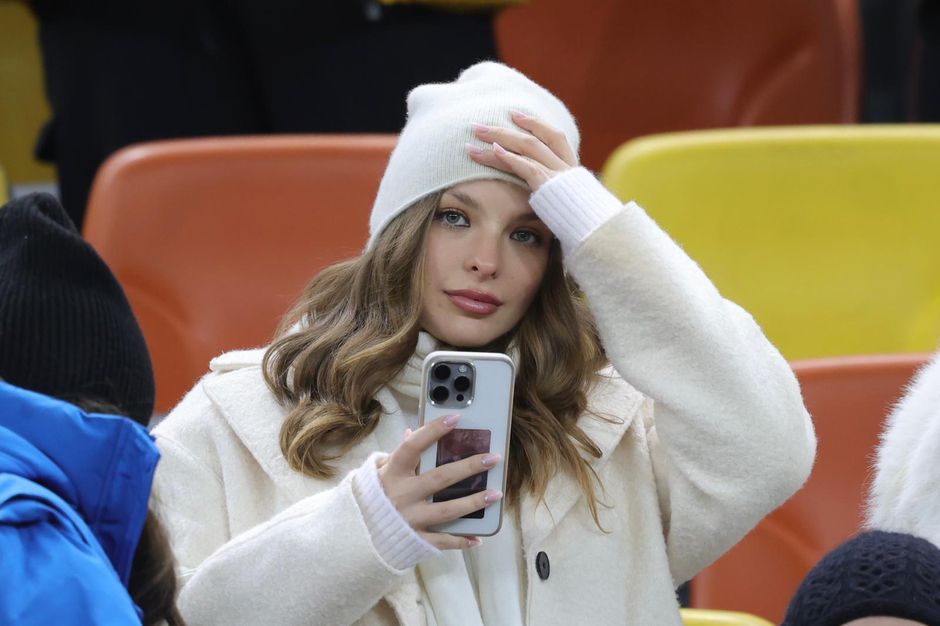 Poza 34 - Iubita lui Daniel Bîrligea