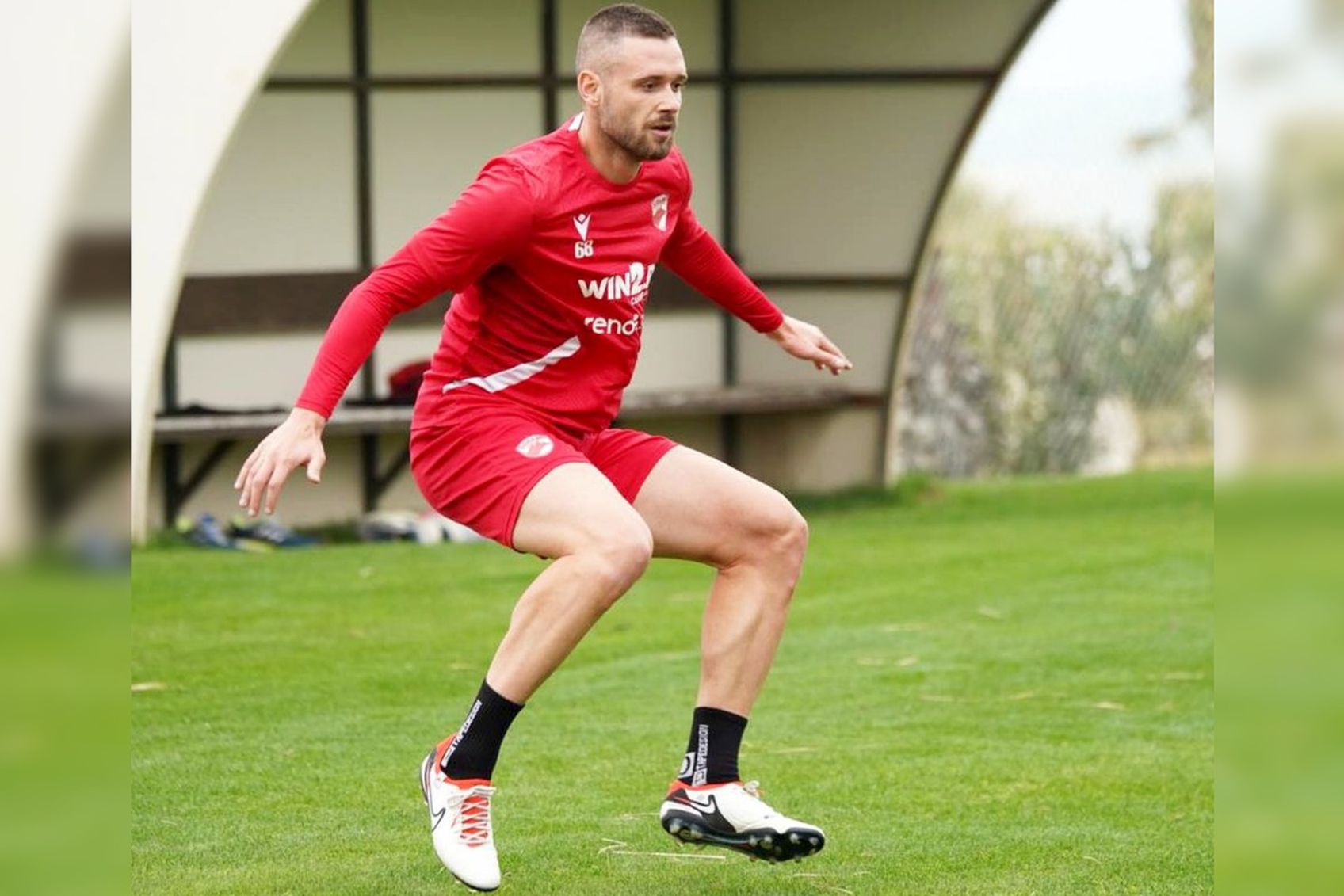 Planul lui Dinamo pentru titularizarea lui Darko Velkovski