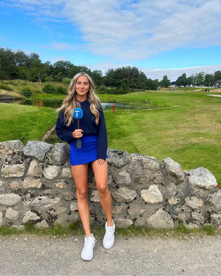 Ellie Collins - prezentă la Cehia - Anglia - Imaginea 4