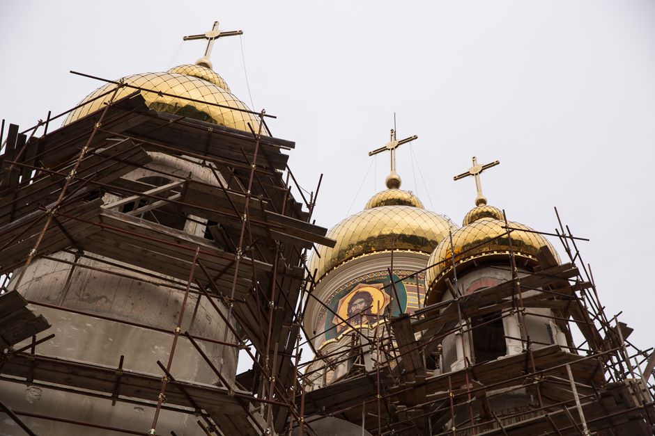 Poza 31 - Biserica din Pipera construită de Gigi Becali