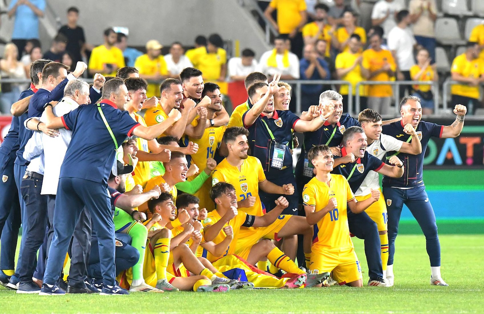 Danemarca U19 - România U19 0-3 » Victorie uriașă și CALIFICAREEE! România U19 a jucat perfect ...