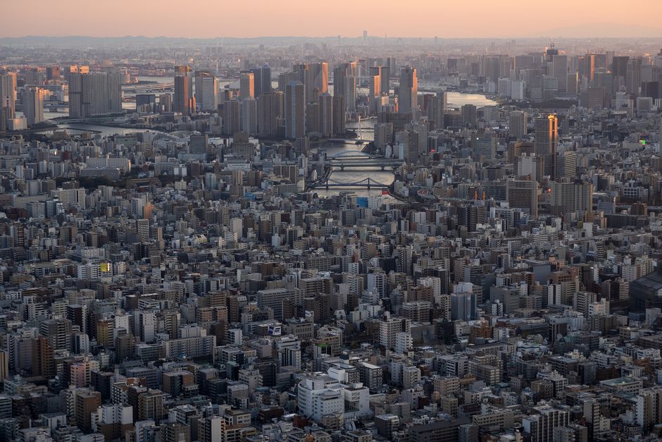 Poza 40 - Tokyo oras