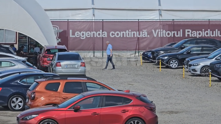 Poza 2 - Marius Șumudică la antrenamentul după eliminarea din Cupa României