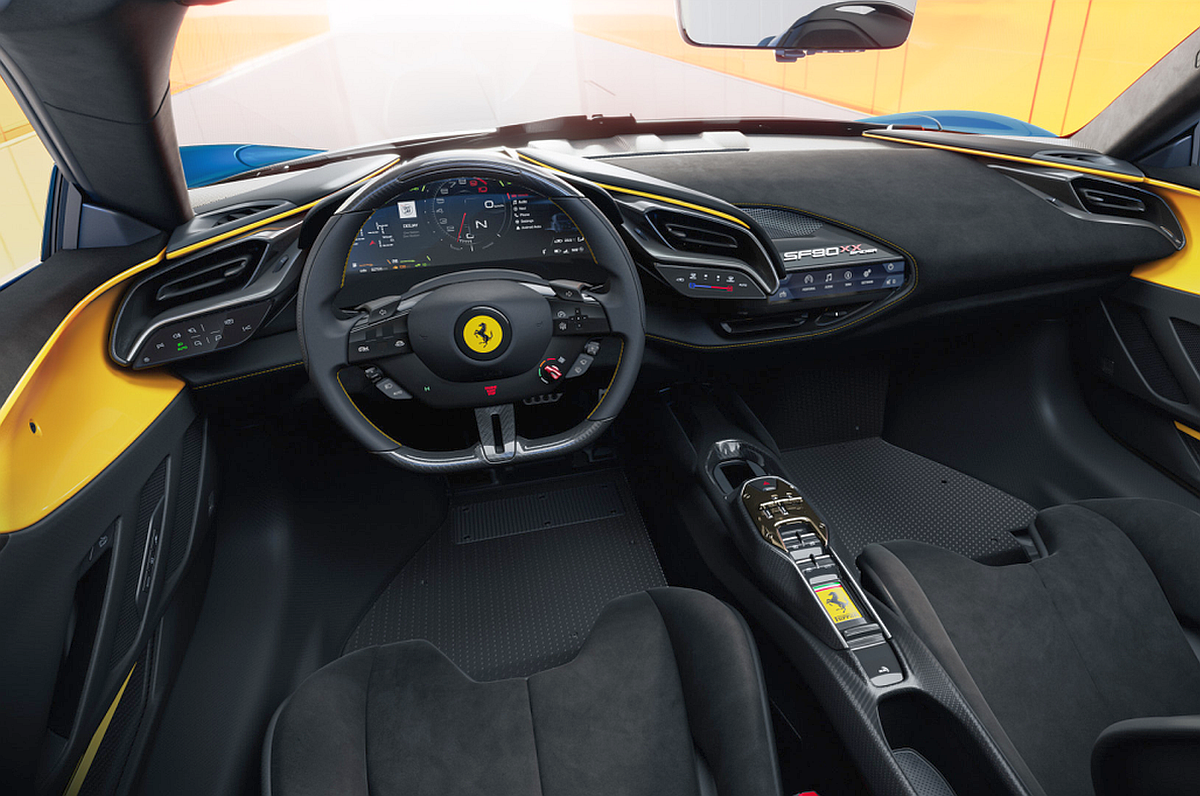 Ferrari SF90 XX Spider, nouă mașină a Rominei Gingașu. Foto: ferrari ...