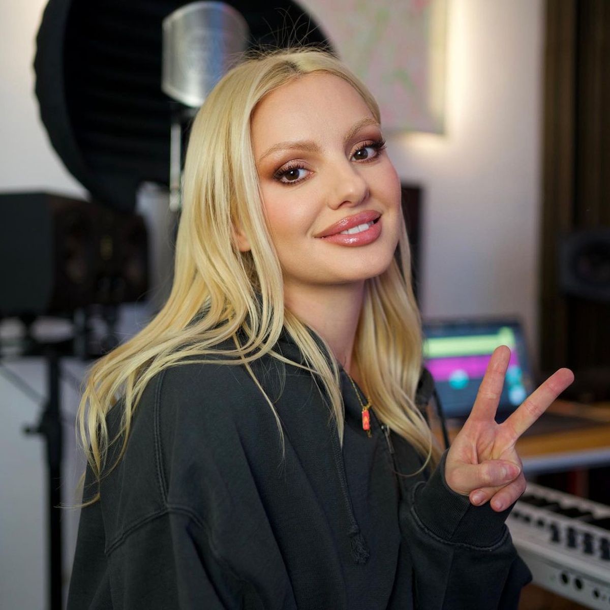 Alexandra Stan Alexandra Stan