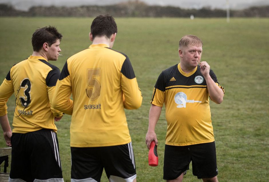 Povestea celui mai mic campionat din lume, cu doar două echipe ...