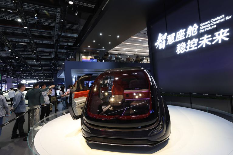 Poza 28 - Salonul Auto de la Shanghai: modele revoluționare prezentate ...