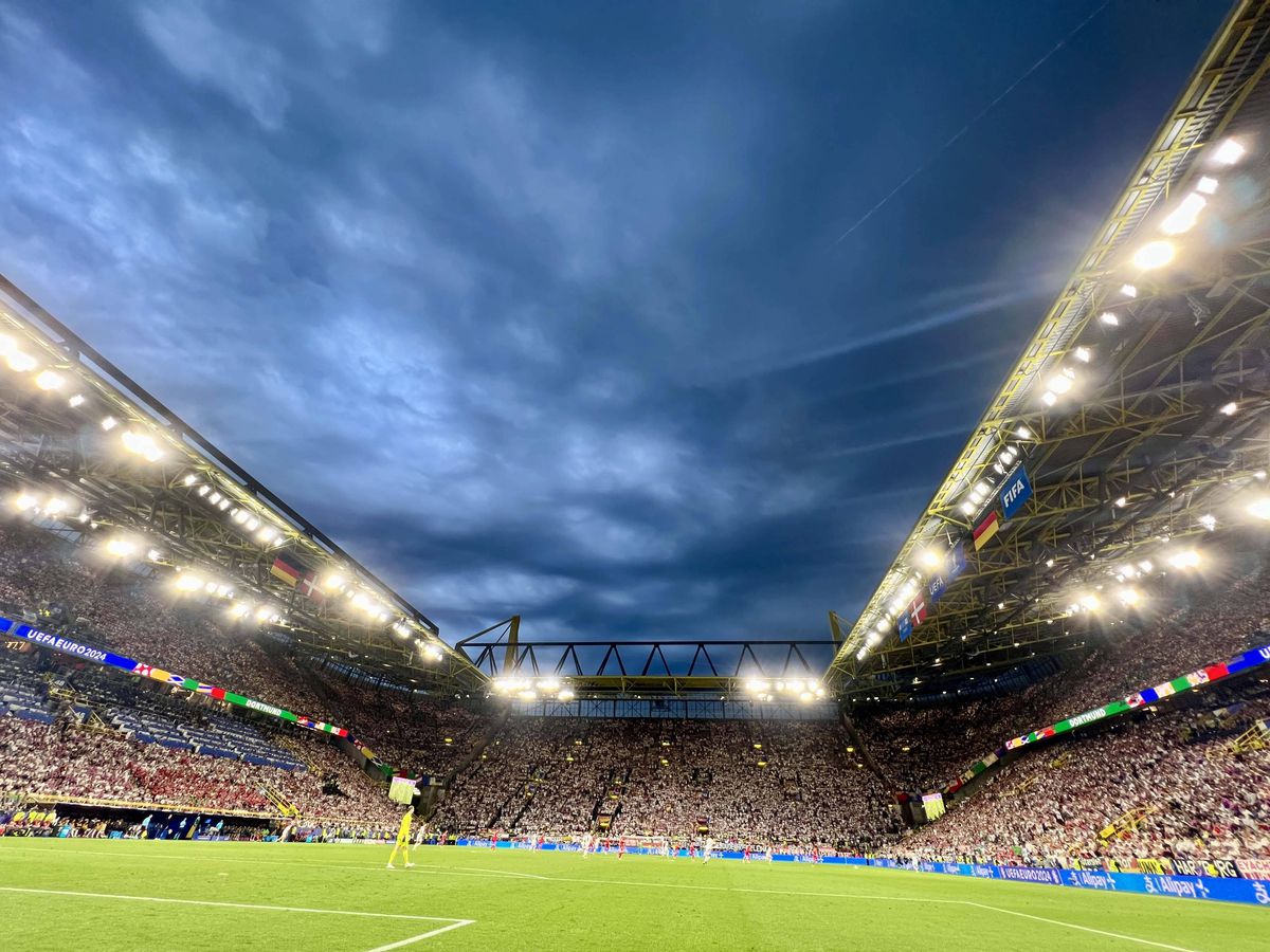 Poza 2 - Imagini apocaliptice la Germania - Danemarca de la Euro 2024 Poza 2 - Imagini apocaliptice la Germania - Danemarca de la Euro 2024