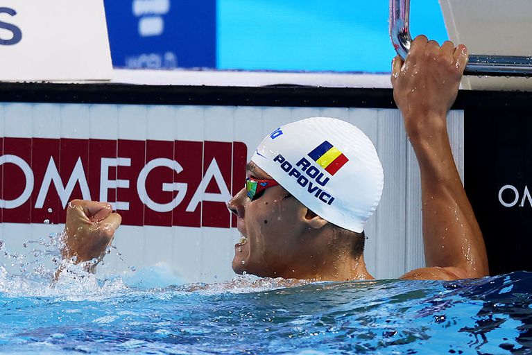 David Popovici, campion mondial la 200 de metri liber în Singapore - Imaginea 17