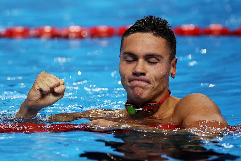 David Popovici, campion mondial la 200 de metri liber în Singapore - Imaginea 18