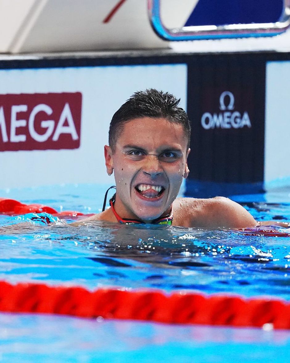 David Popovici, campion mondial la 200 de metri liber în Singapore - Imaginea 5